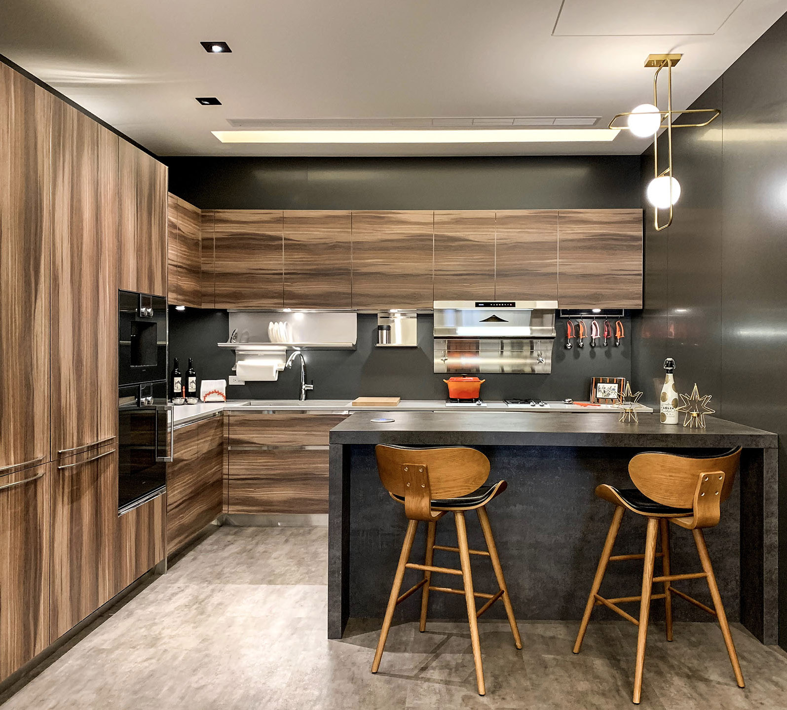 CONTACT | BELEGA 倍利嘉白金經典廚具